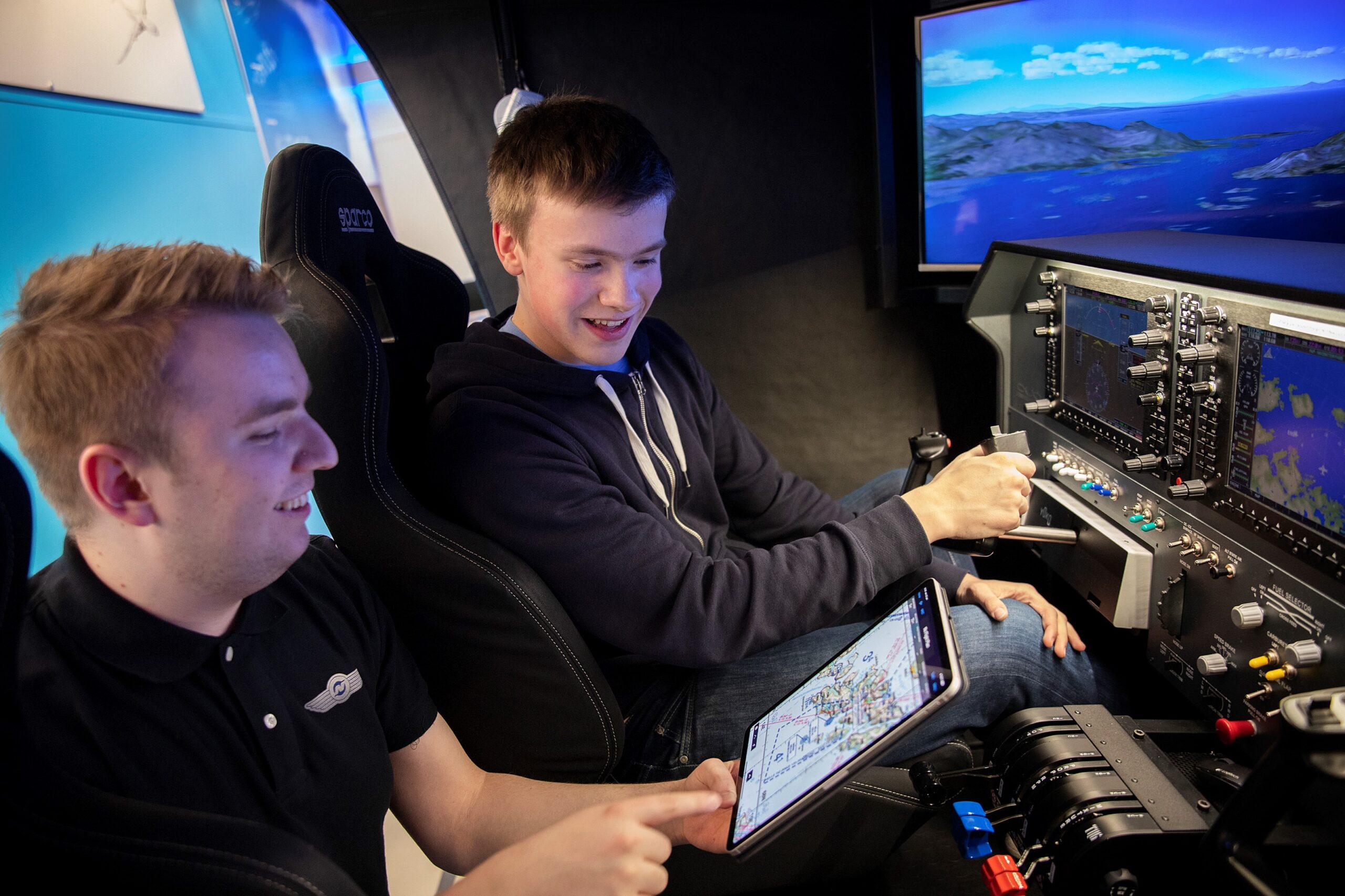 Boeing brings a STEM classroom to the Netherlands - AM&TS